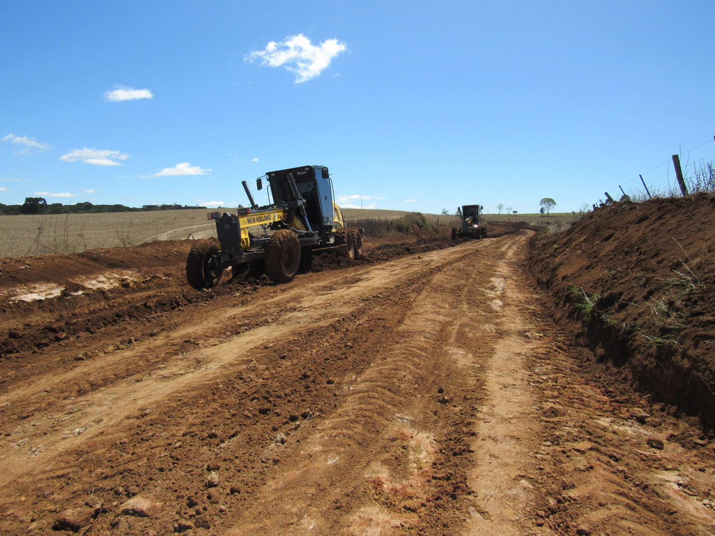 Cascalhamento Modelo Bica Corrida - Prefeitura de Pinhão - PR
