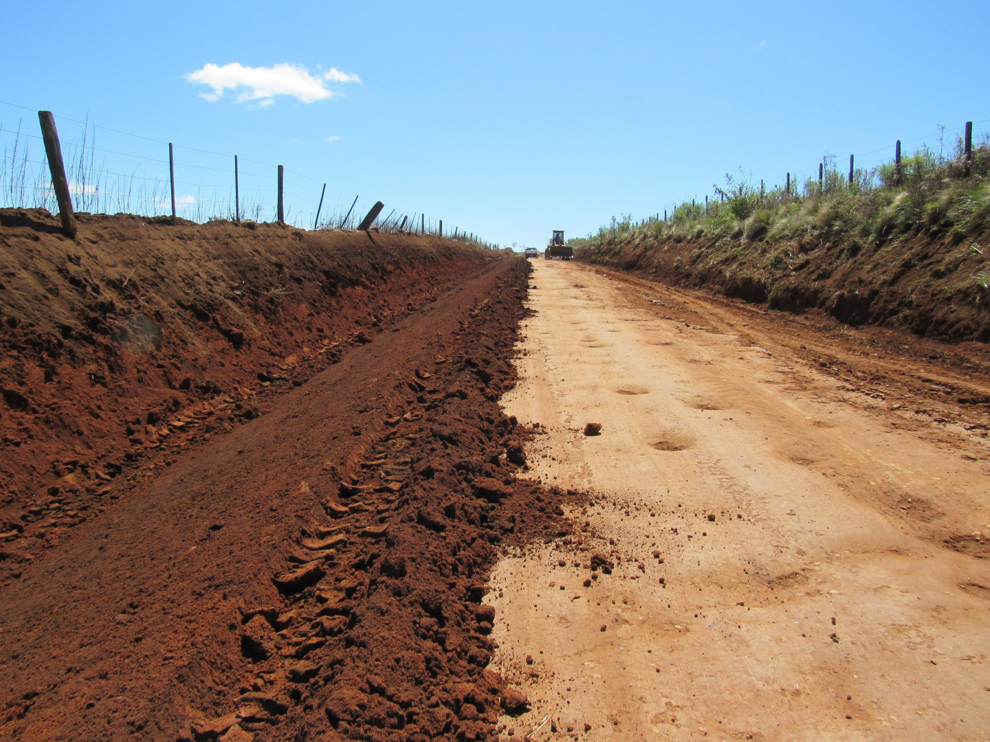 Cascalhamento Modelo Bica Corrida - Prefeitura de Pinhão - PR